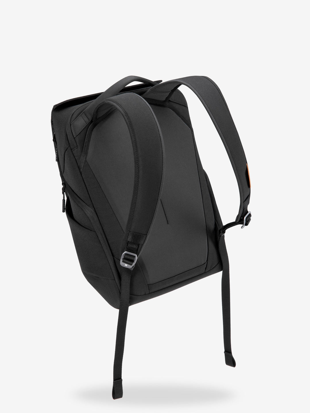 Urban Daypack: Sleek Commuter Backpack