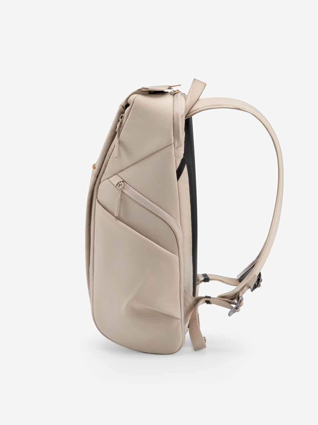 Urban Daypack: Sleek Commuter Backpack