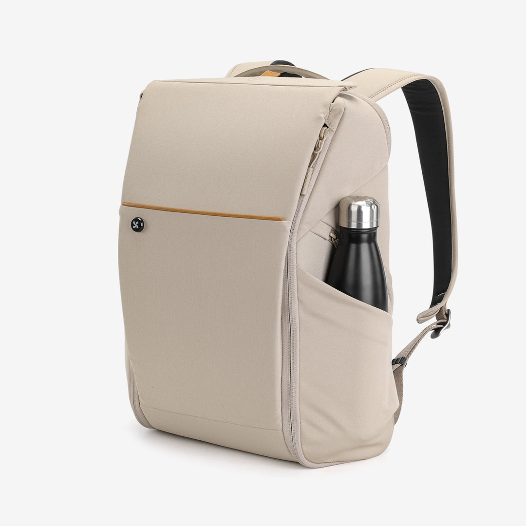 Urban Daypack: Sleek Commuter Backpack