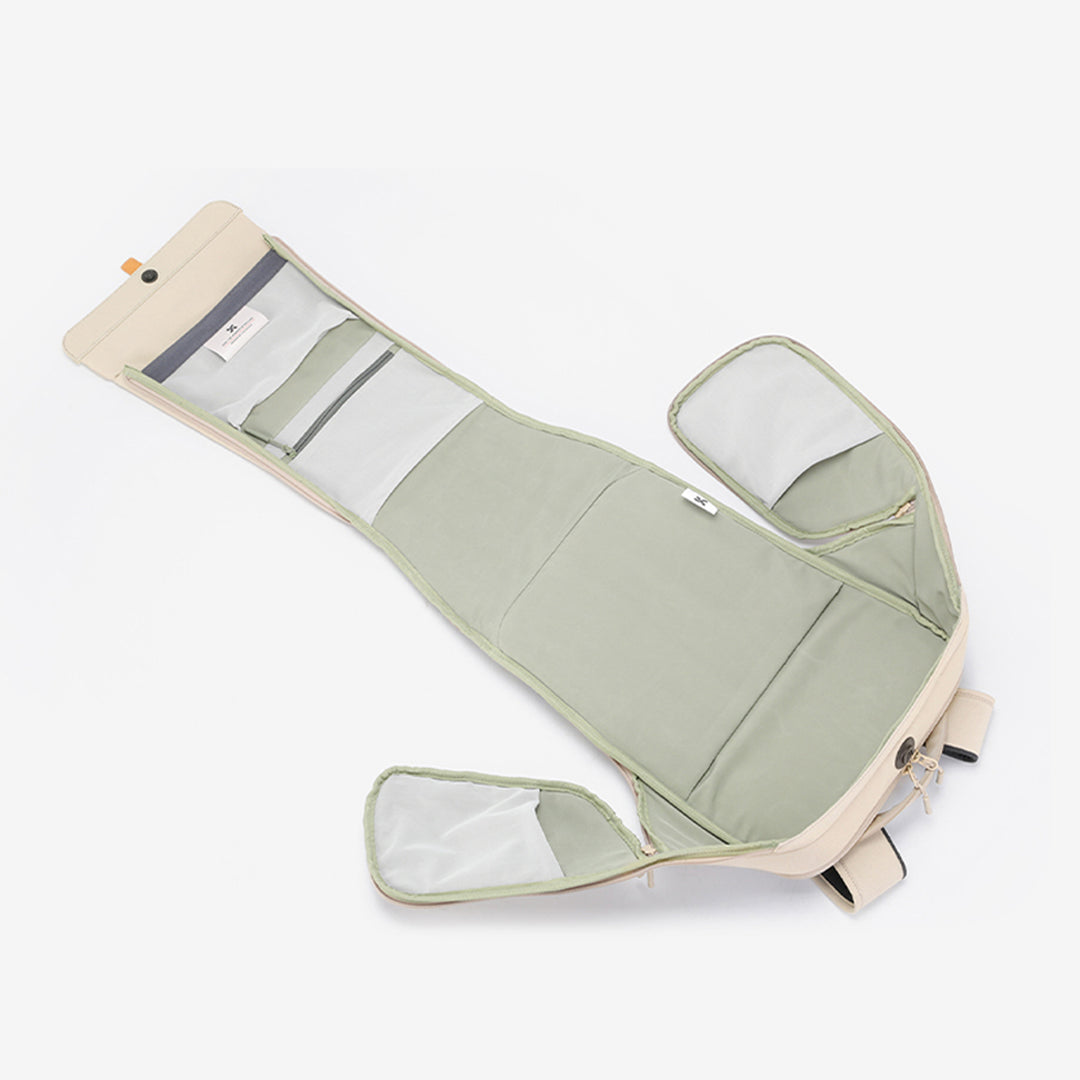 Urban Daypack: Sleek Commuter Backpack